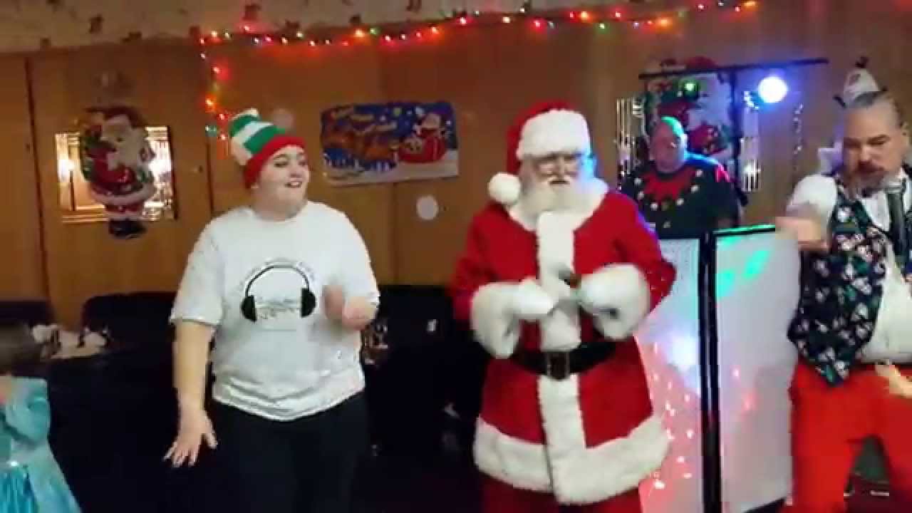 Santa Dancing - YouTube