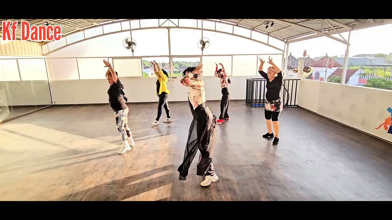 SNAKE LINE DANCE Choreo #Astri_Dwi (INA) January 2025 Demo #KF_Dance ...