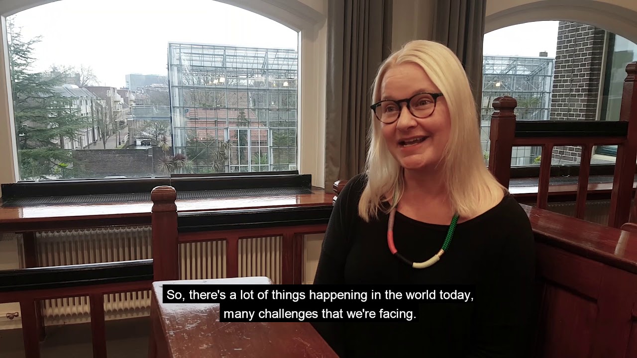 Dr. Karen Smith on studying the Master International Relations at ...