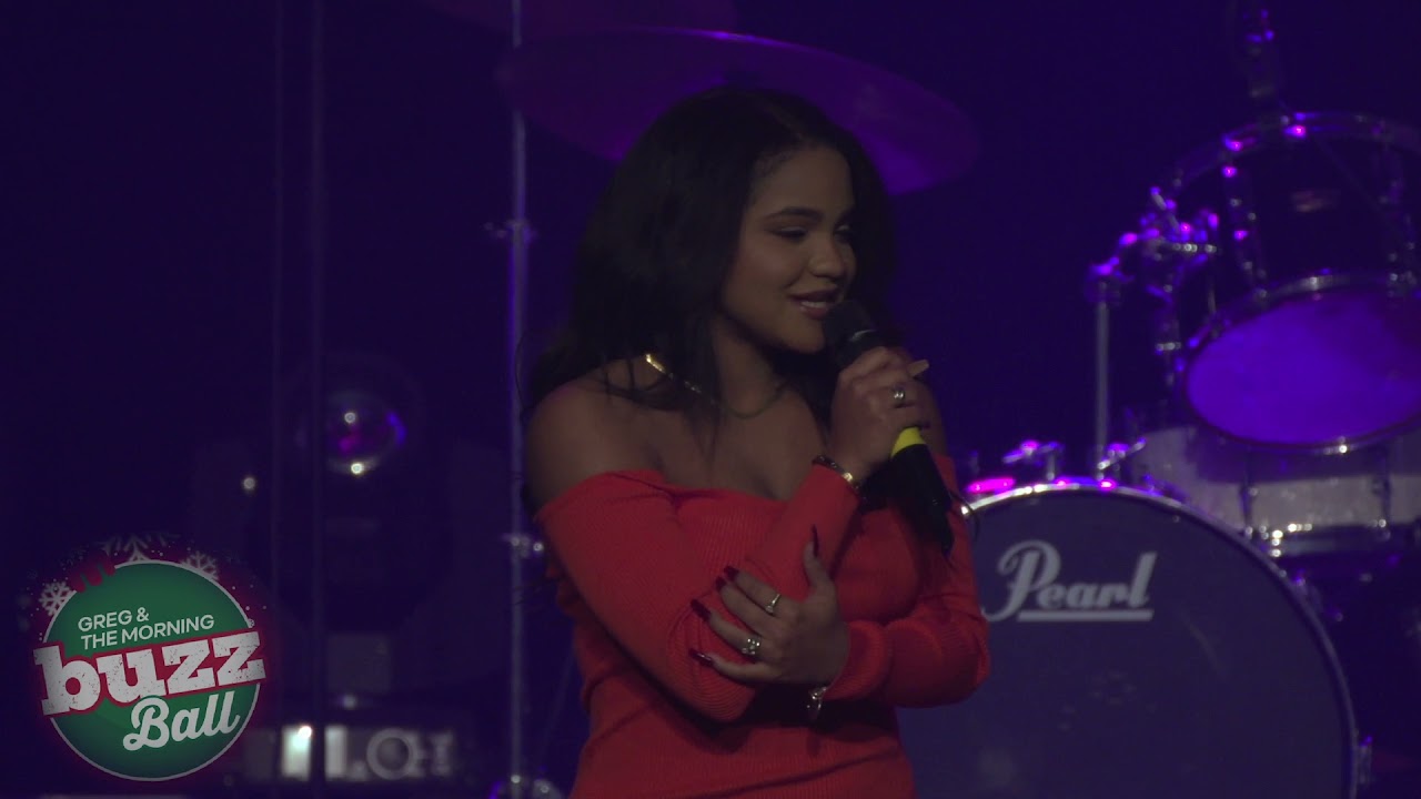 What Are You Doing NYE Amanda Mena Deric Dyer Joe Deleault - YouTube