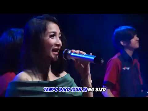 Tarita Dewi - Sakila