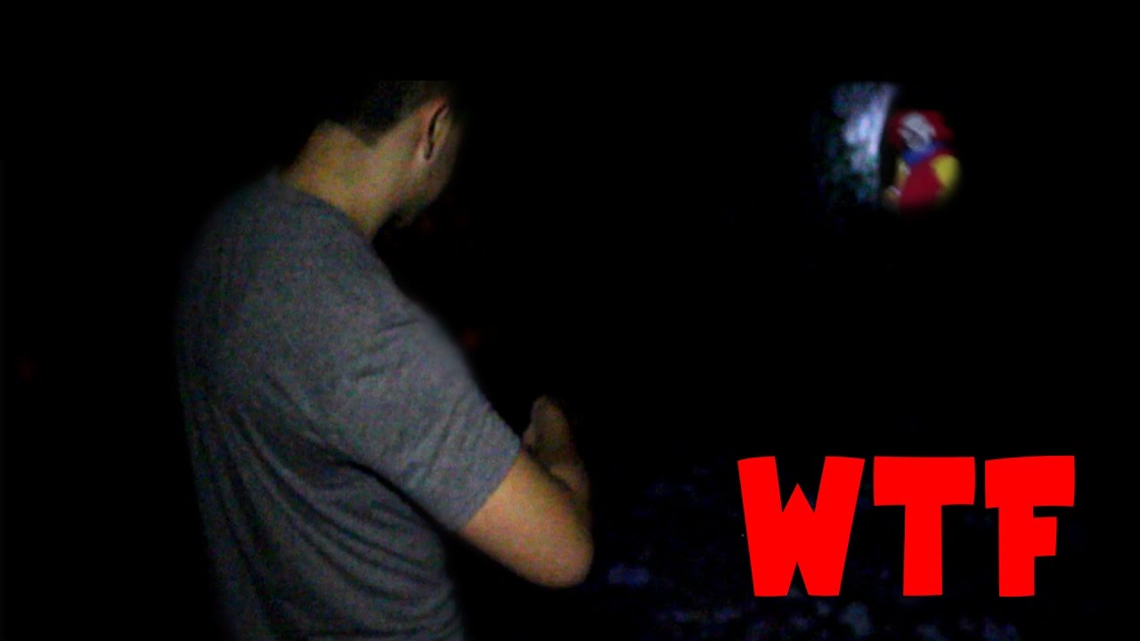 SCARY CLOWN HUNTING! (Catching Scary Clowns) - YouTube