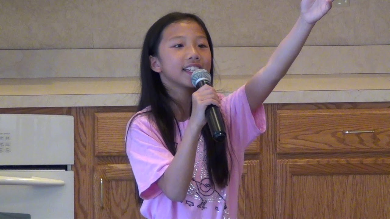Isabella Lee Amazing Grace Cover - YouTube