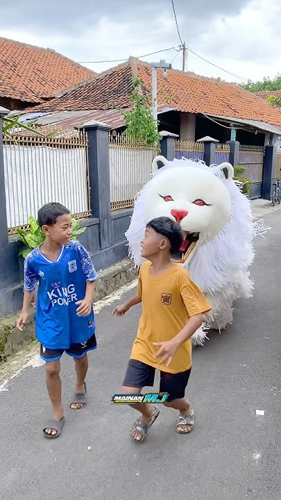 Dua bocil di gigit Can Macanan - YouTube