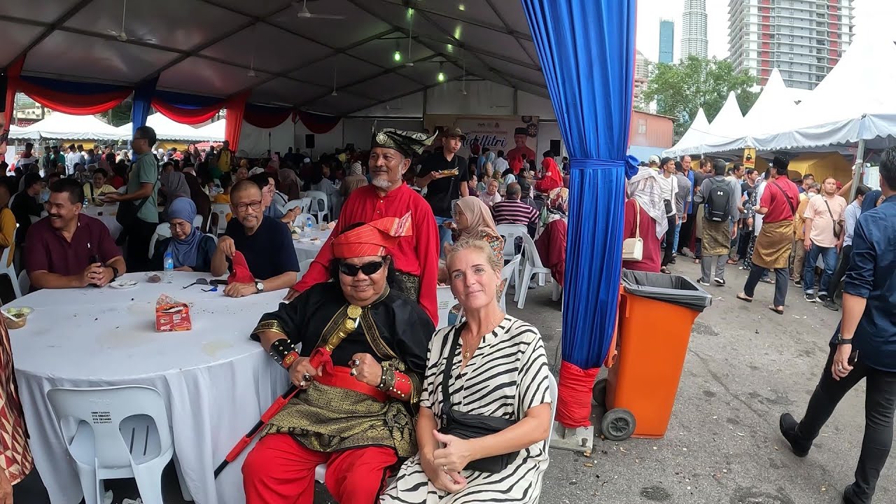 Hari Raya Open House First Time (We meet Rani Kulup, Kipidap Dongibab ...