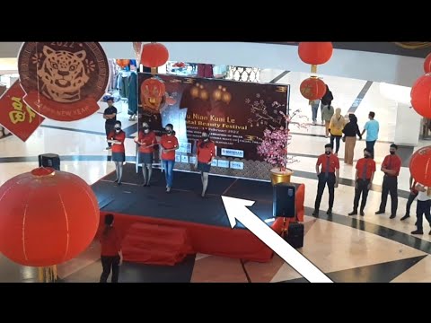 Setelah menonton video ini pasti tau bagaimana AKSI MODELING SPG MATAHARI GRAGE MALL CIREBON