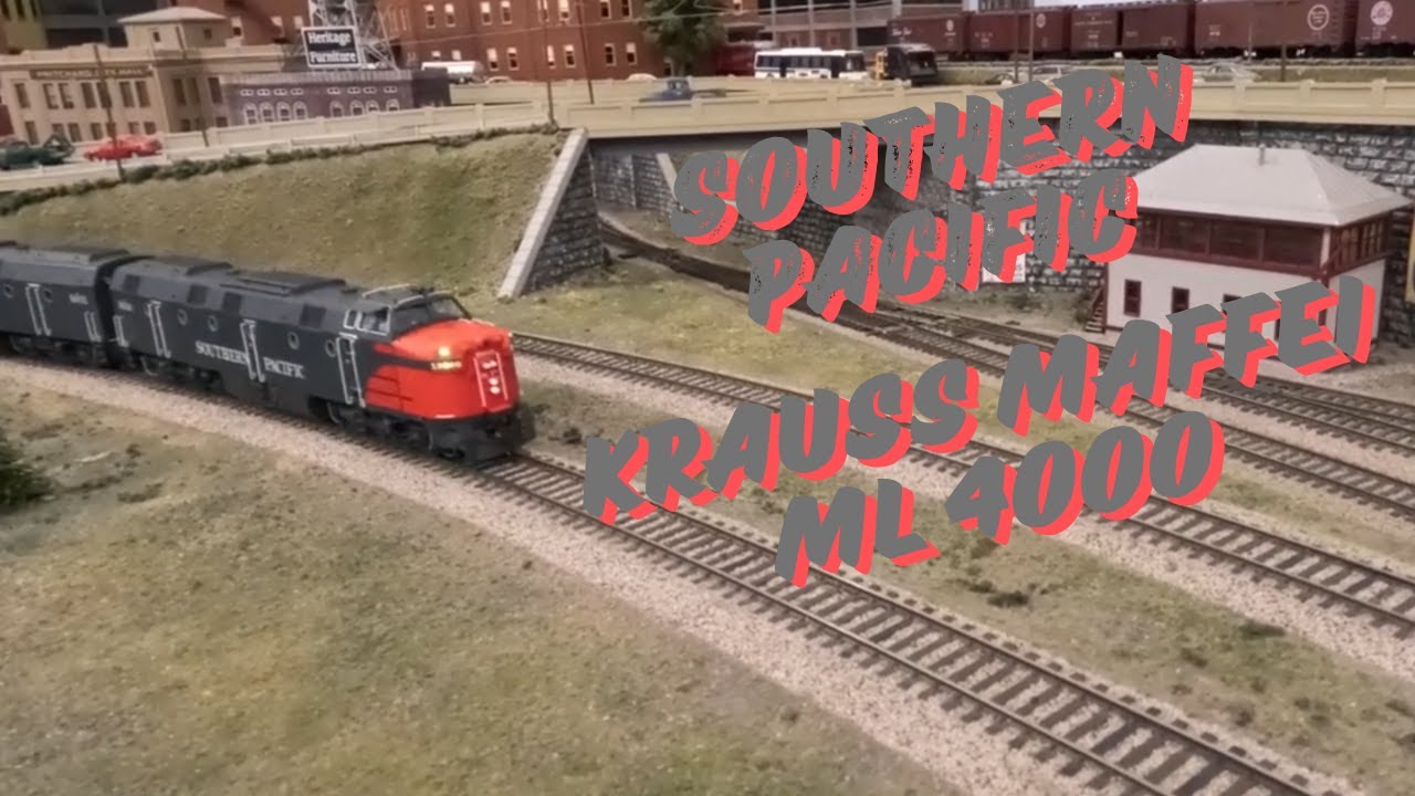 SP Krauss Maffei ML 4000 in Action: HO Scale Model Train Showcase - YouTube