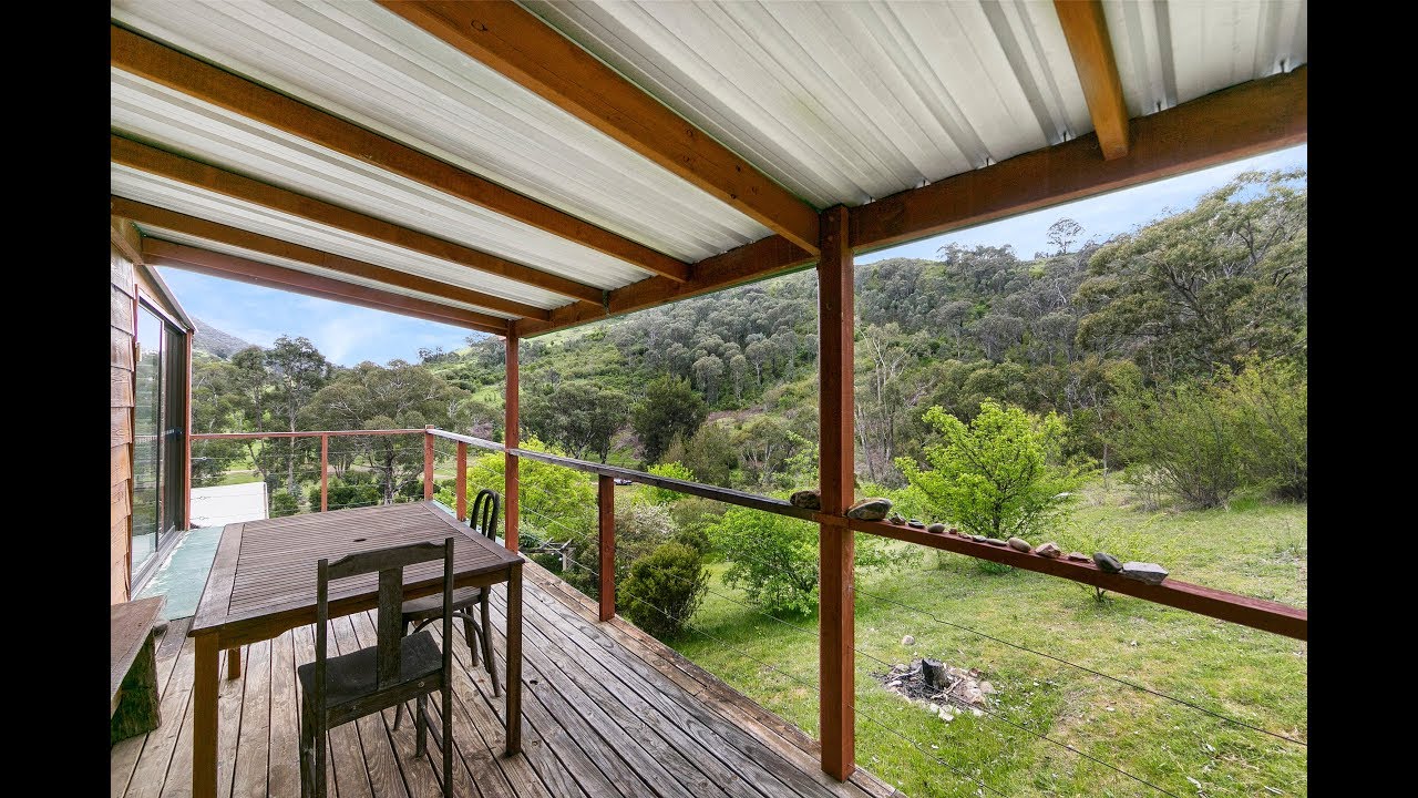 24 Micalong Close, Wee Jasper - Nic Salter-Harding - YouTube