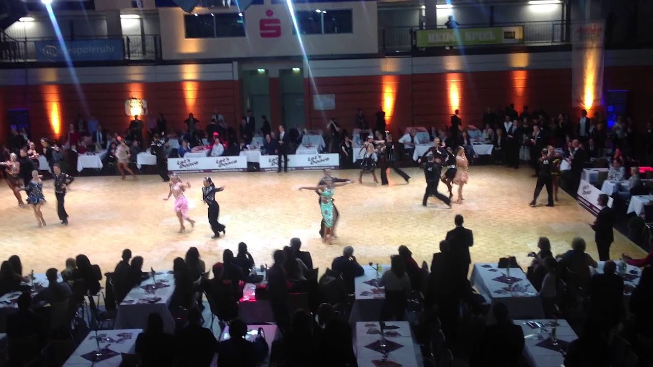 Giuseppe Castro - Valeria Castro /German Championship WDSF Latin /Samba ...