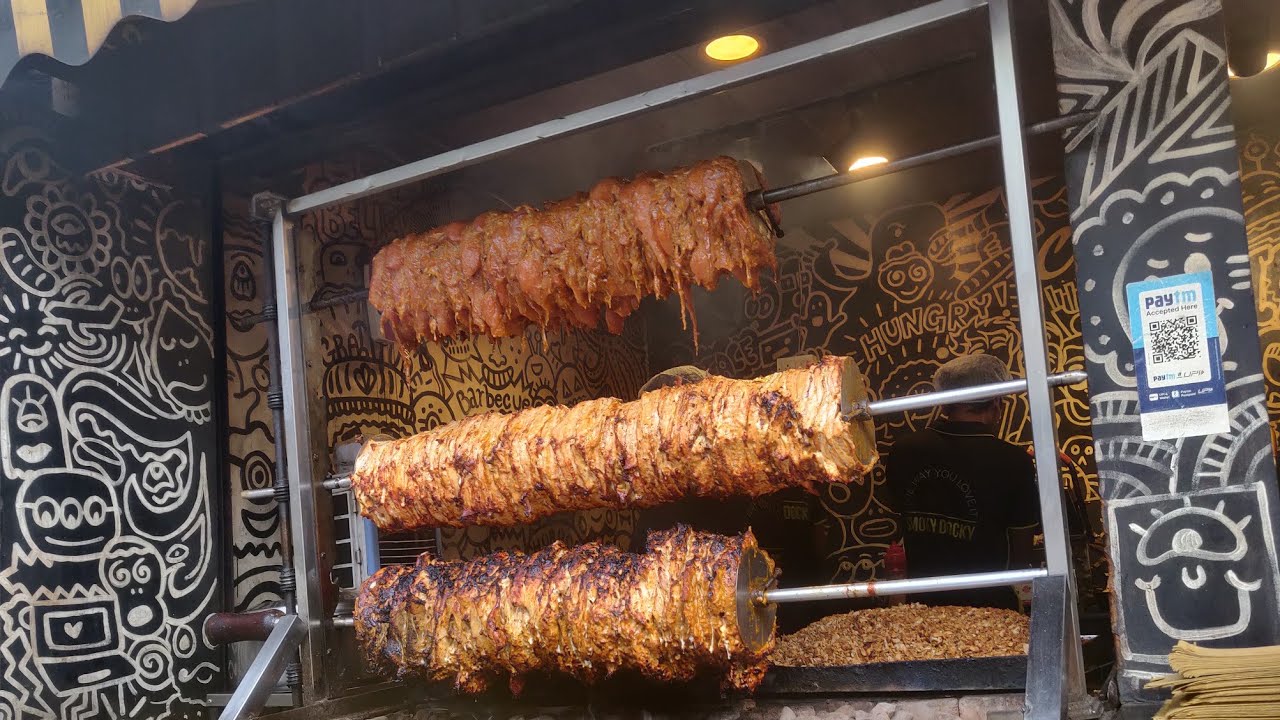 Biggest Chicken Shawarma 🍗 in namma Bengaluru - YouTube