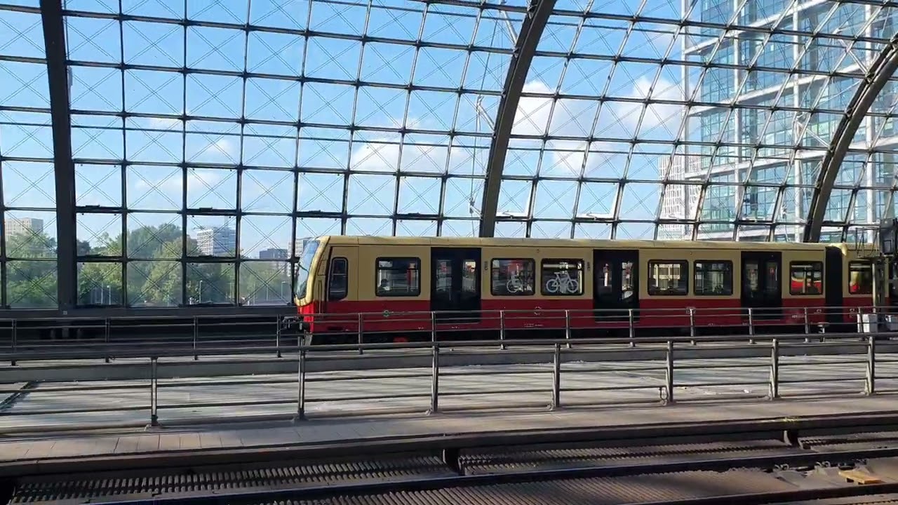 Berlin HBF S3 (S-Bahn Linie 3) Ausfahrt 20220828 173036 (S10+, FHD ...