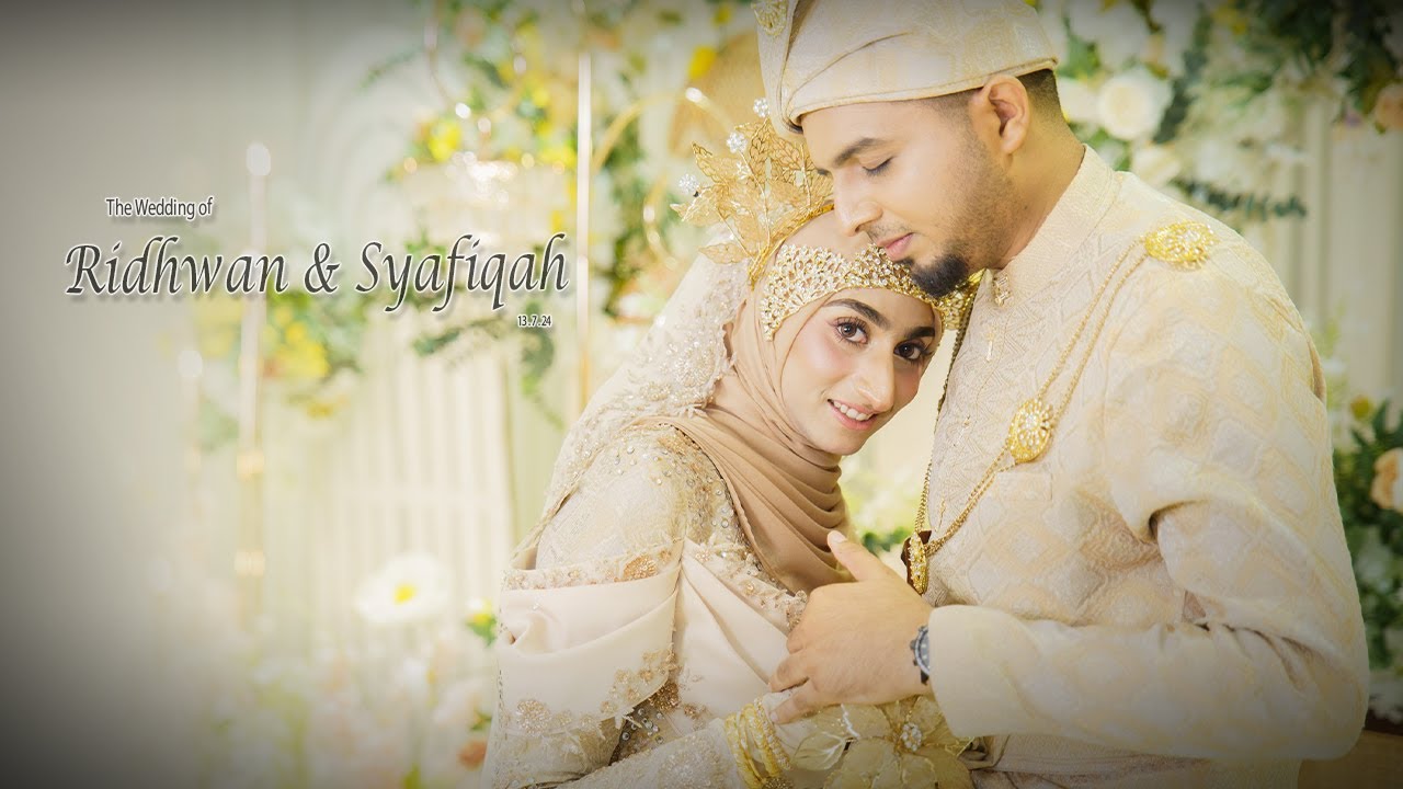 Celebrating Love of Ridhwan & Syafiqah Malay Style Reception - YouTube