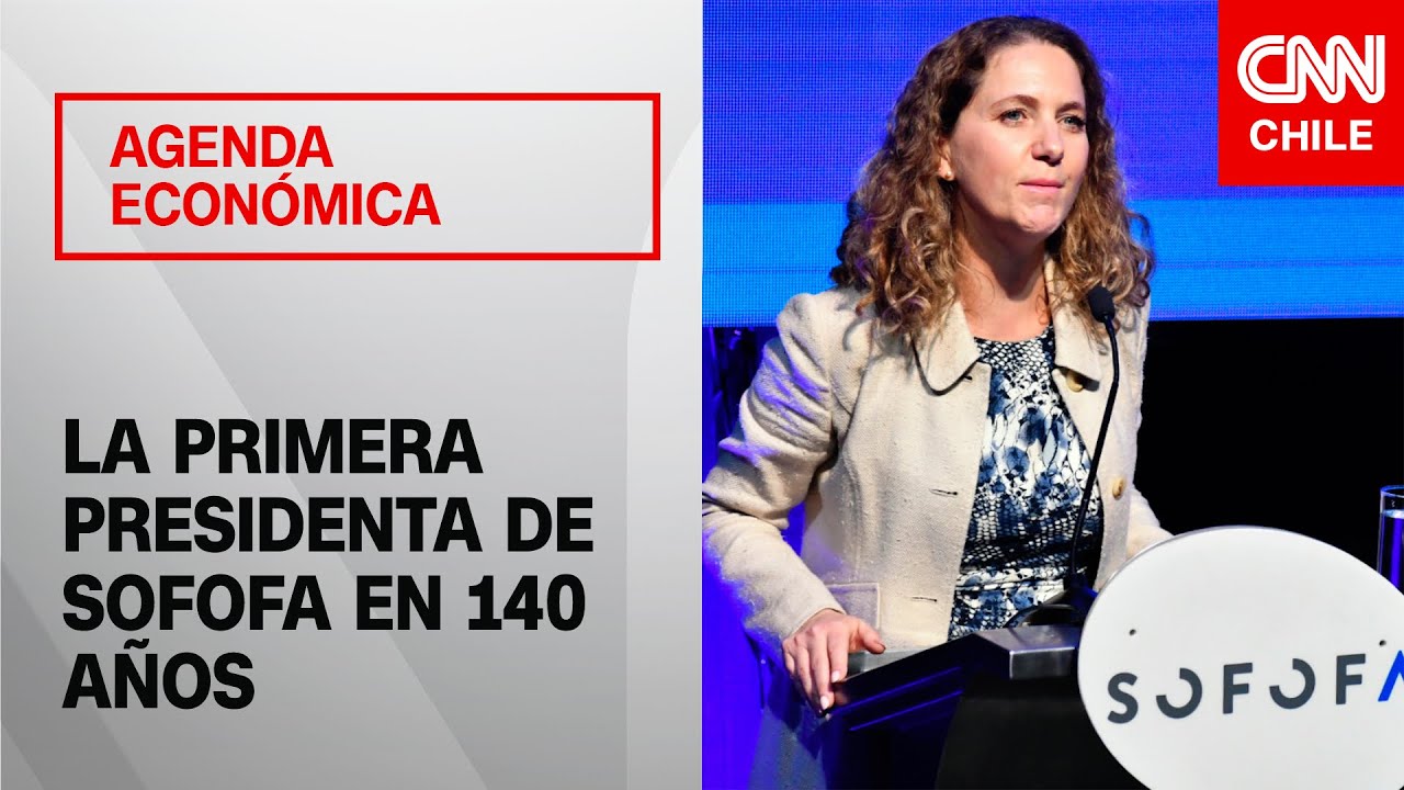 Rosario Navarro, la primera mujer en presidir la Sofofa | Agenda Económica - YouTube