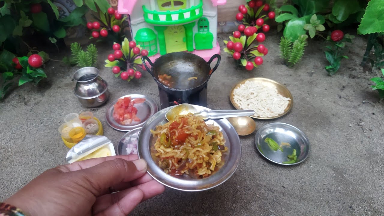 Miniature Maggi Masala | Street food Maggi Masala l Miniature Cooking ...