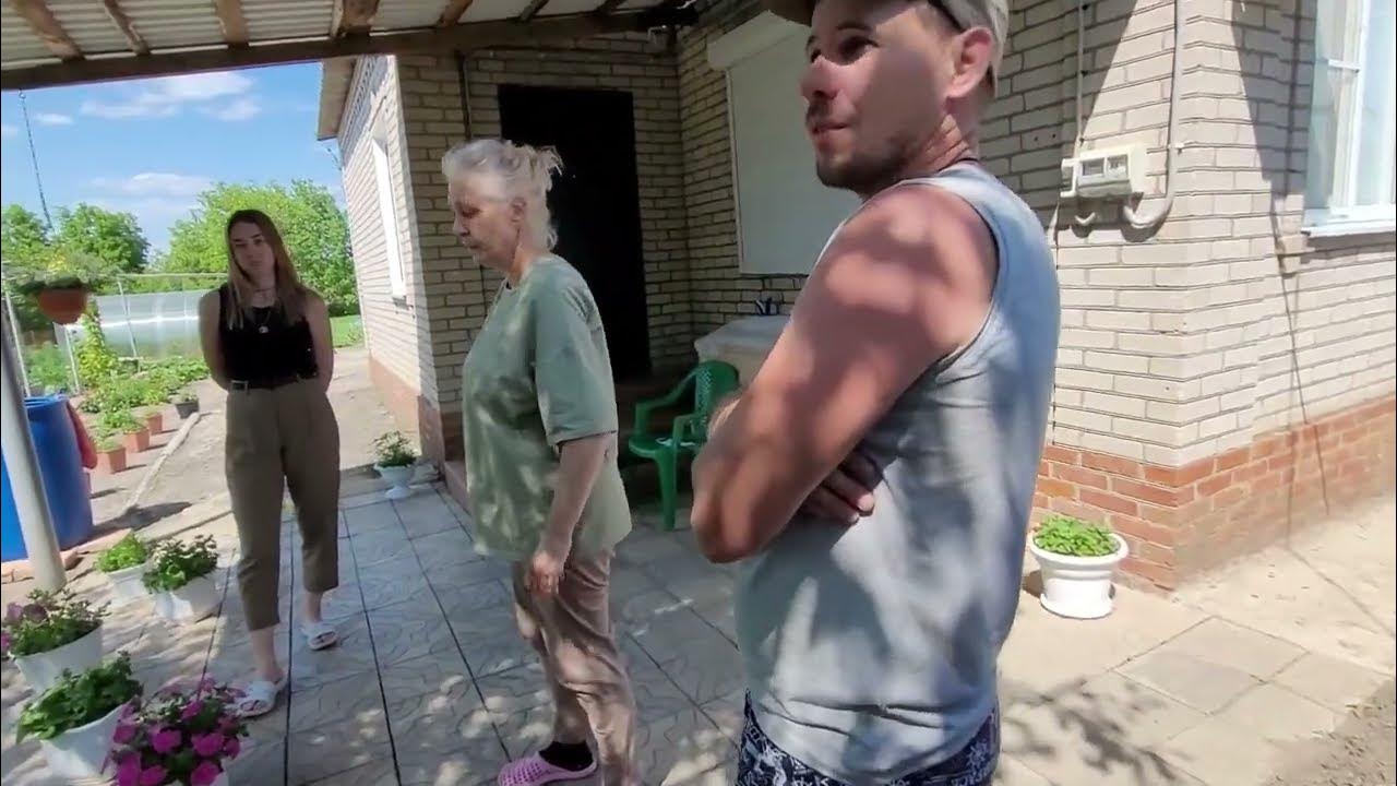 ВЛОГ ИЗ МАМИНОГО ДОМА \ МАМА ВСЮ НОЧЬ НЕ СПАЛА - YouTube