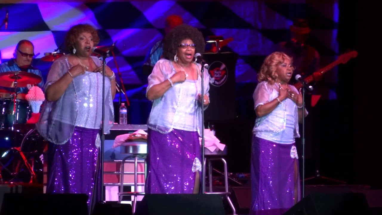 The Dixie Cups - Chapel Of Love - YouTube