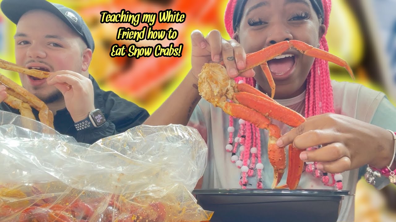 TEACHING MY WHITE FRIEND HOW TO EAT SNOW CRABS! JUICY CRAB SEAFOOD BOIL ...