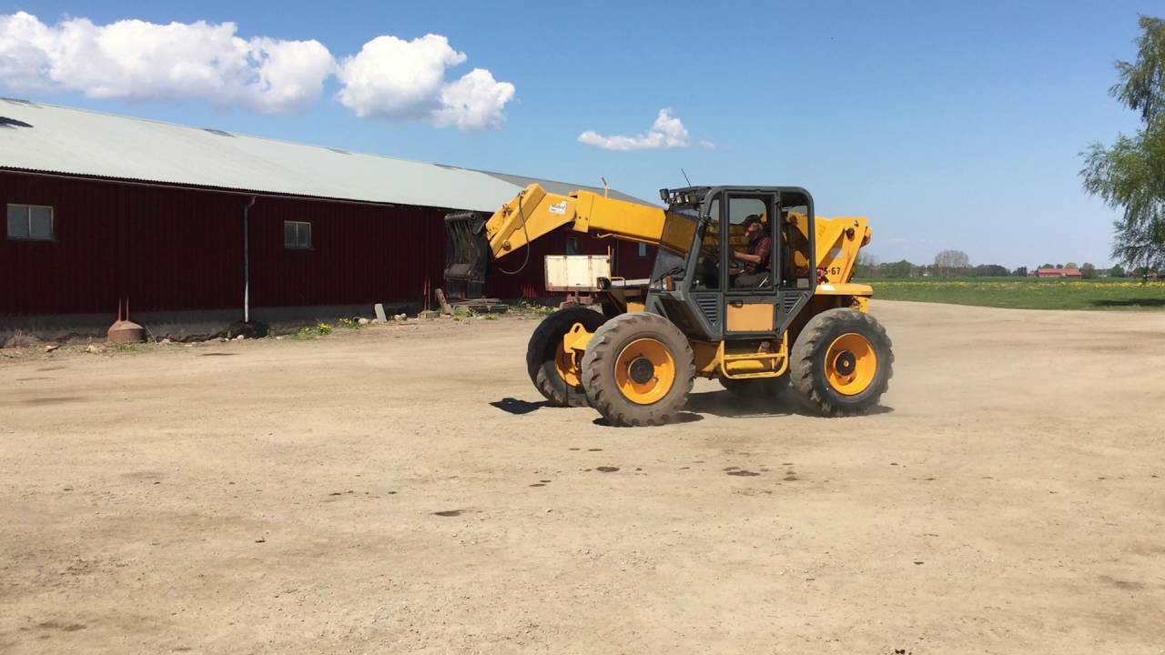 JCB 525-67 - YouTube