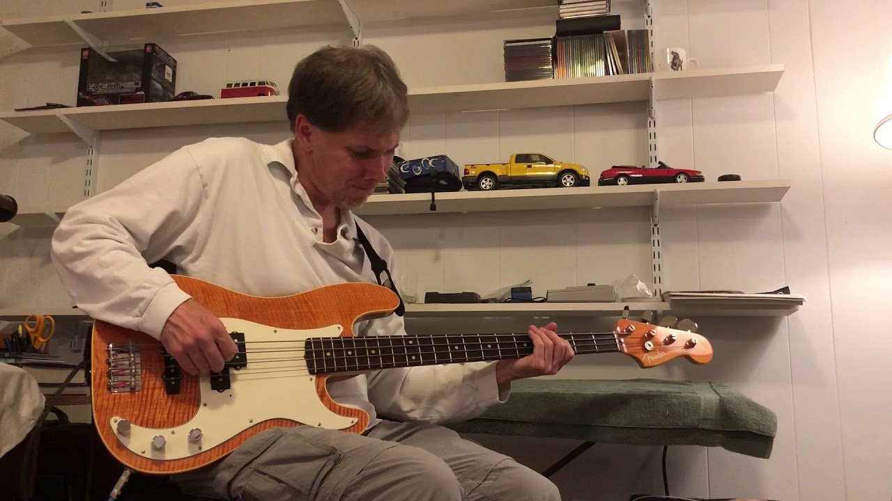 063 Electric Bass Pickstyle Pop/Rock - YouTube