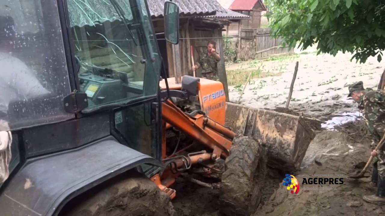 Inundatii Surduc judetul Salaj - YouTube