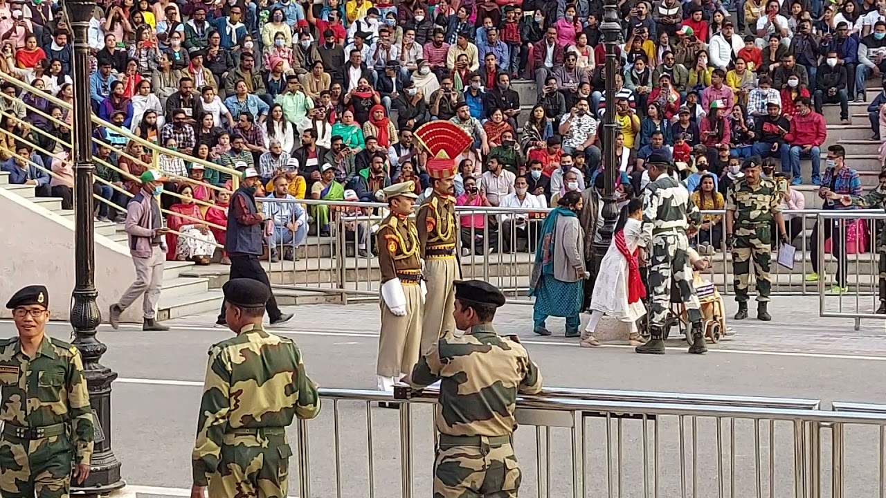 Attari-Wagah Border (Indian Side)Beating Retreat Ceremony : Full uncut ...