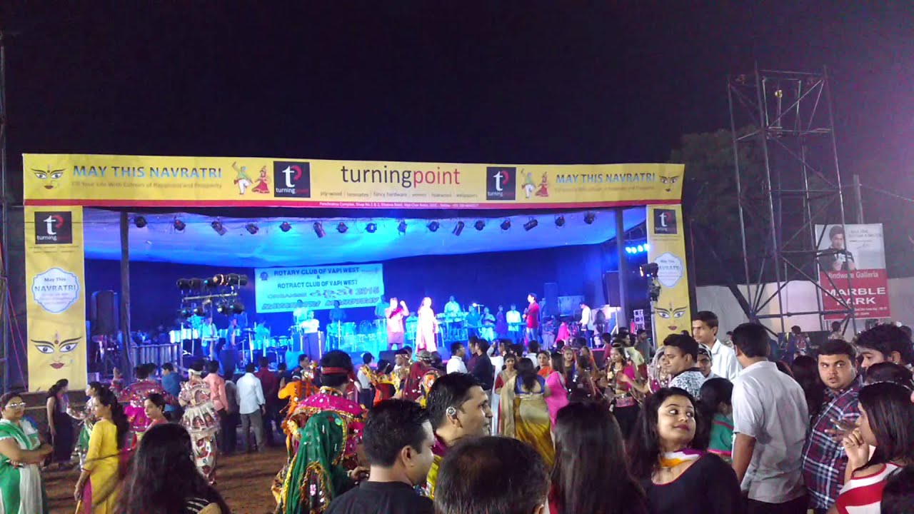 Ankita Gajab Navratri Garba 2015 Rotary Club Vapi - 3 - YouTube
