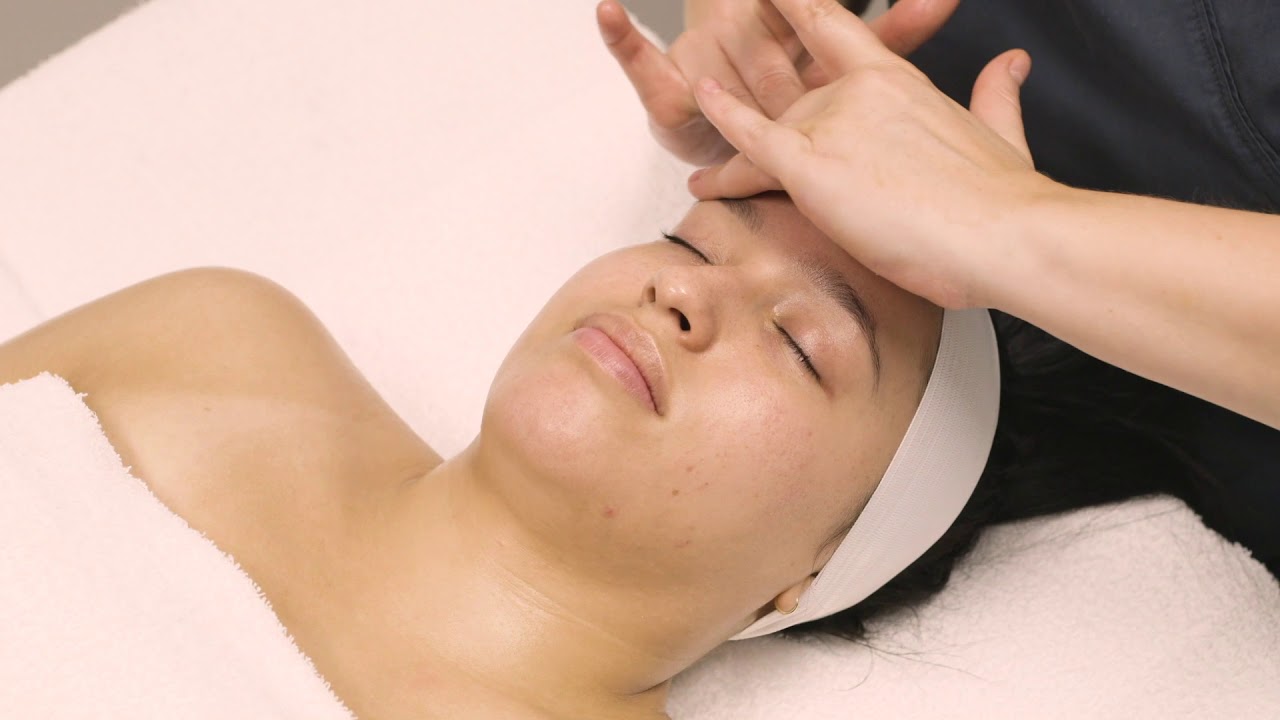 Humber College | Spa European Facial Massage Movements Protocol | Step ...