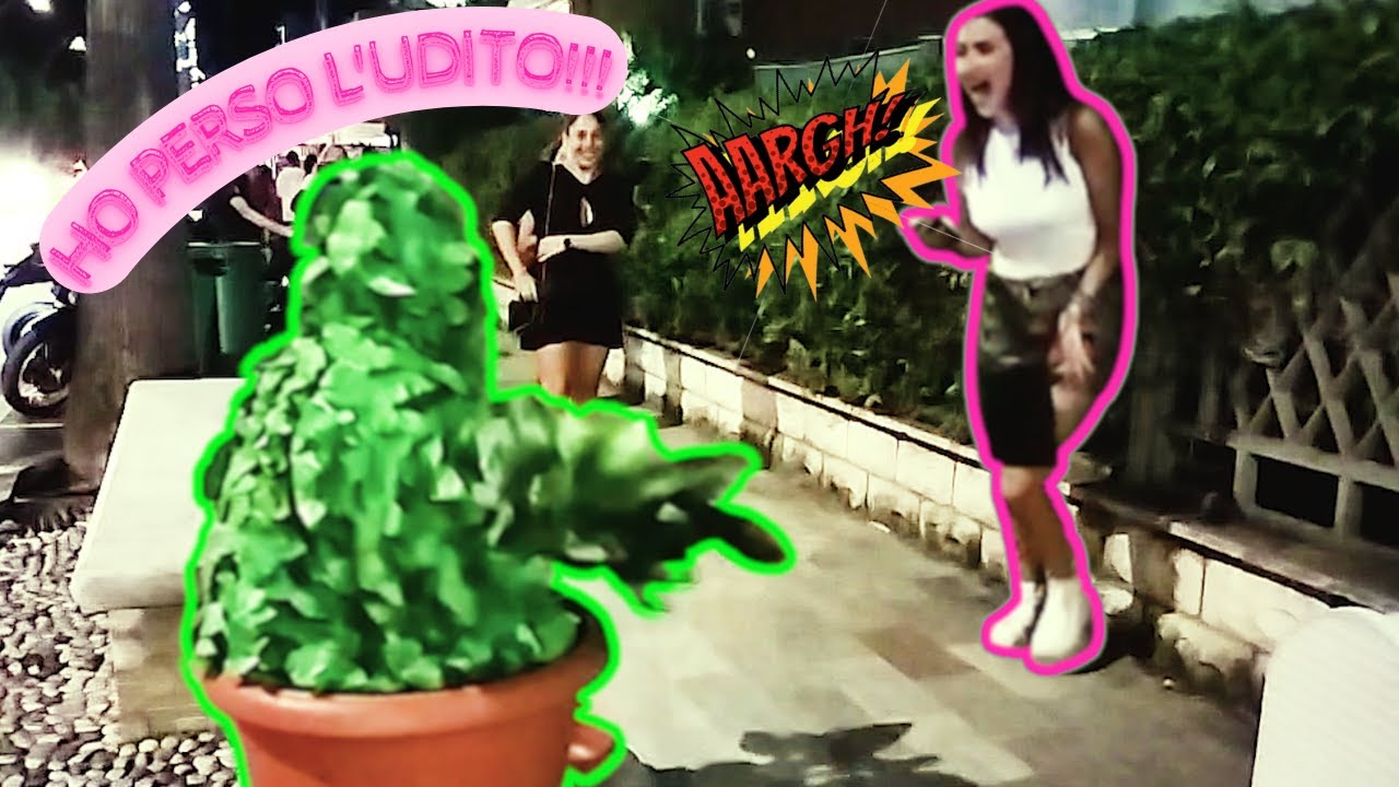 SCHERZO UOMO CESPUGLIO ALBA ADRIATICA parte 2 BUSHMAN PRANK ALBA ...