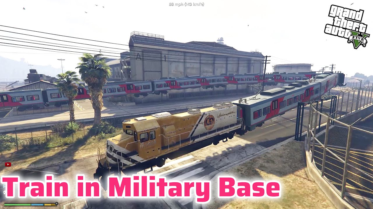 Freight Train runs through Sky and City Highway - Grand Theft Auto V ...