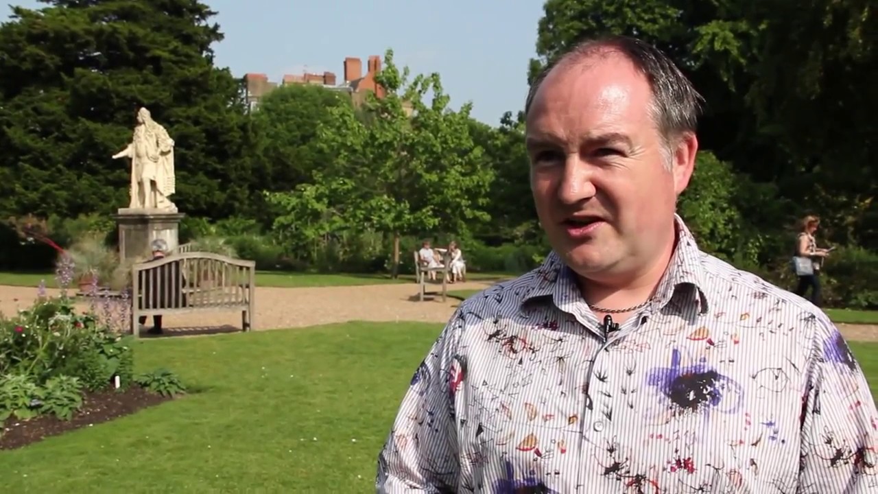 On vanilla: Chef Michael Macdonald - YouTube