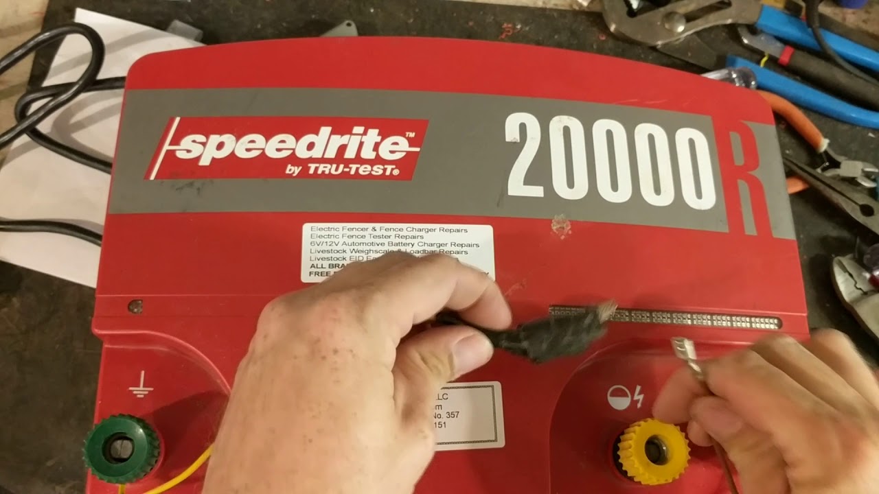 Speedrite 20000R Fence Energizer - YouTube