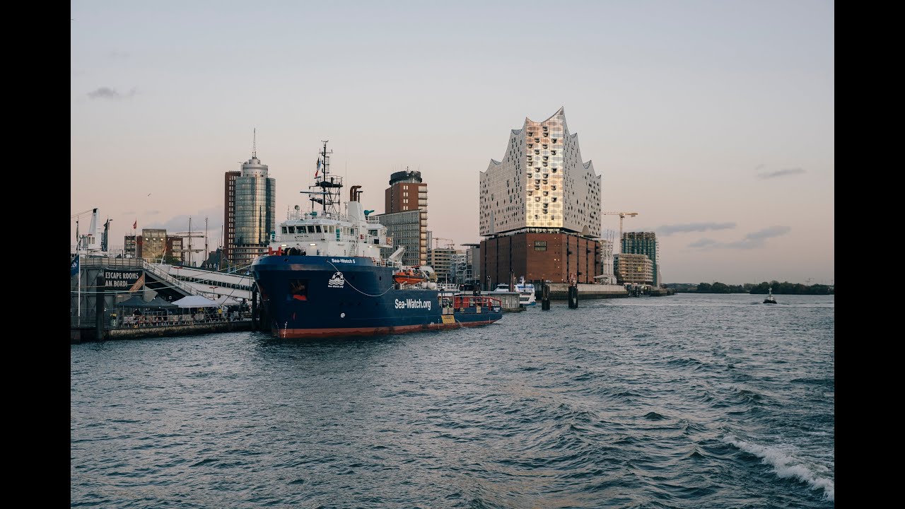 Sea-Watch 5 Open Ship in Hamburg - YouTube
