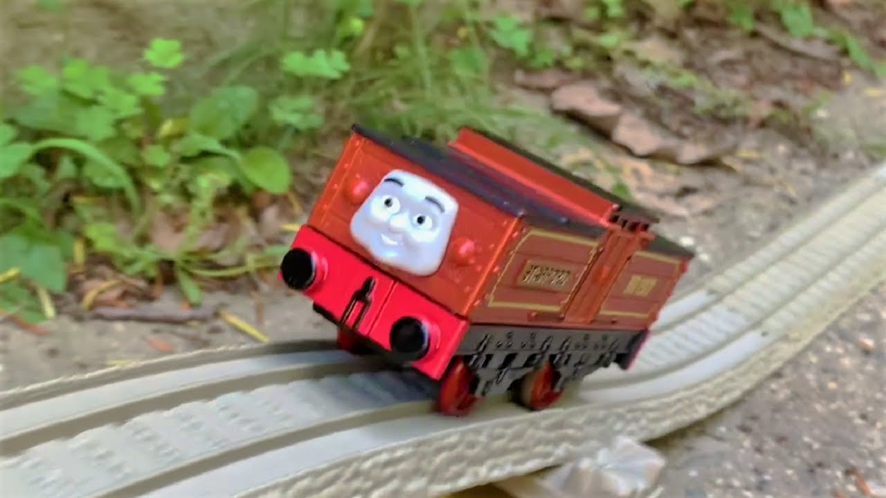 Trackmaster Stafford the Battery Running Engine - Thomas & Friends ...