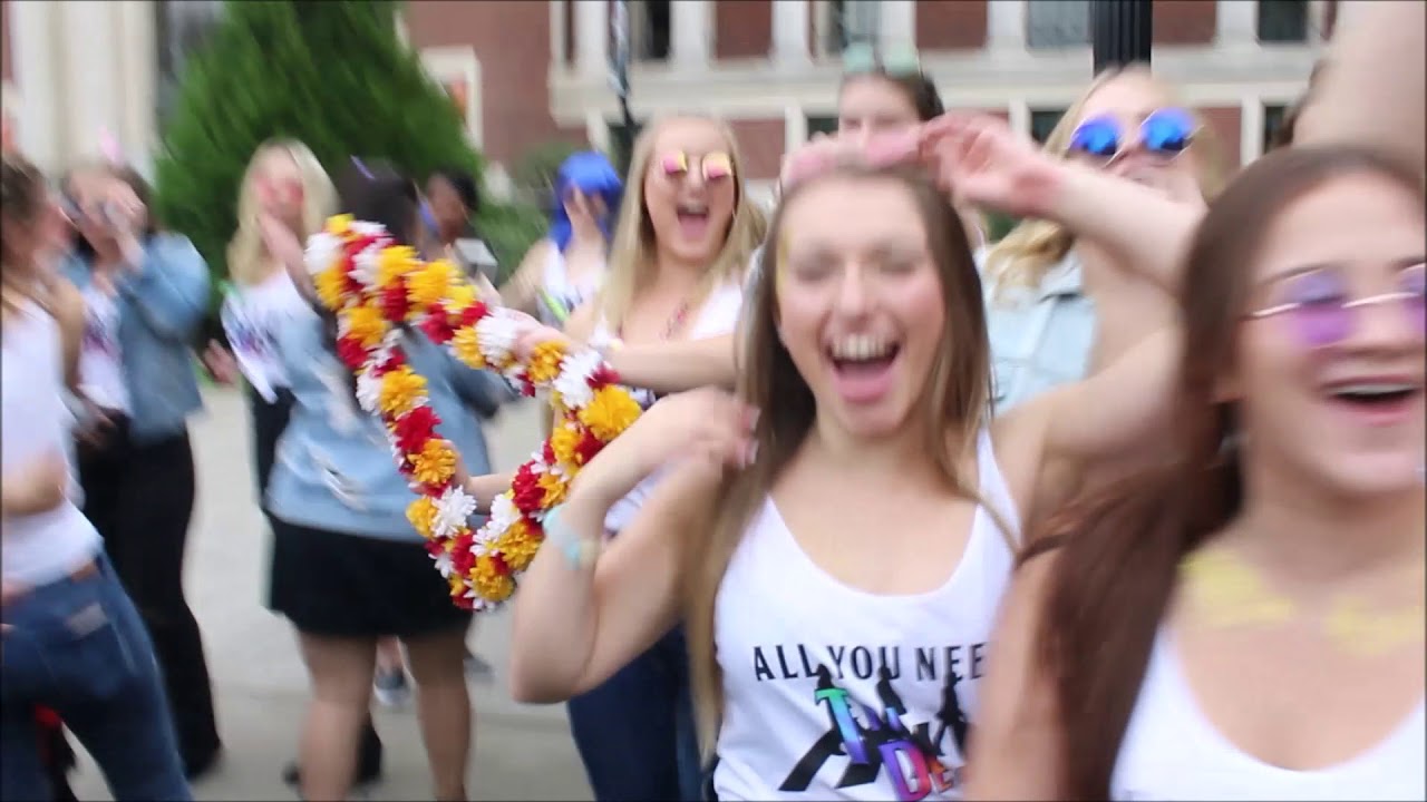 Tri Delta Oregon State University Bid Day 2018 - YouTube