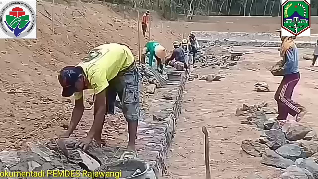 Pembangunan embung sekala kecil - YouTube
