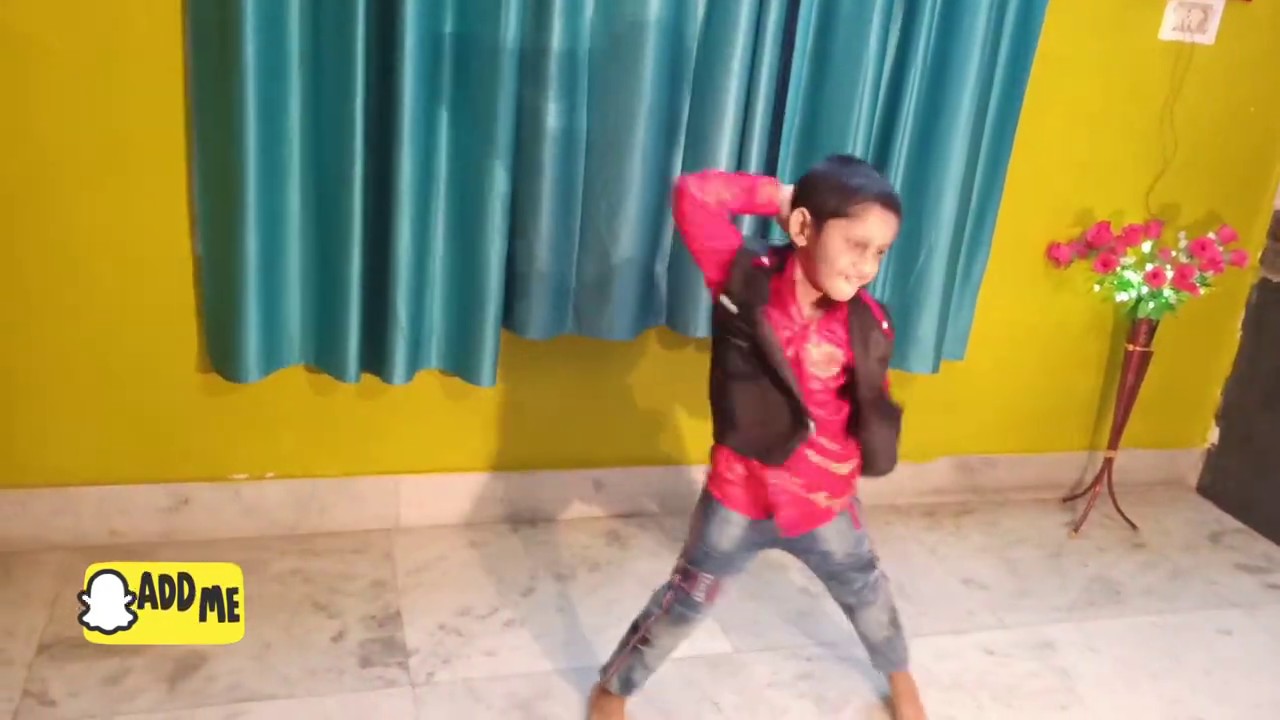 Aankh marey ||Simmba ||Hindi Song||. - YouTube