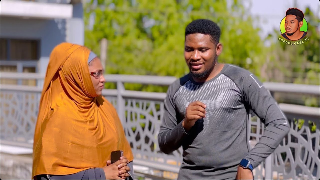 DAGA BAKINKA SHOW TARE FIDDAUSI YAHAYA - YouTube