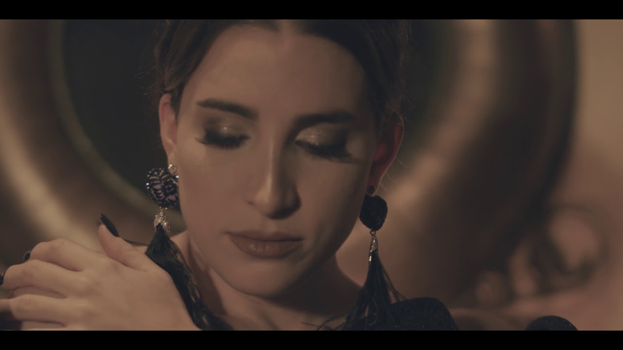 Alexa Ferrari ''Tu Última Canción'' - YouTube Music