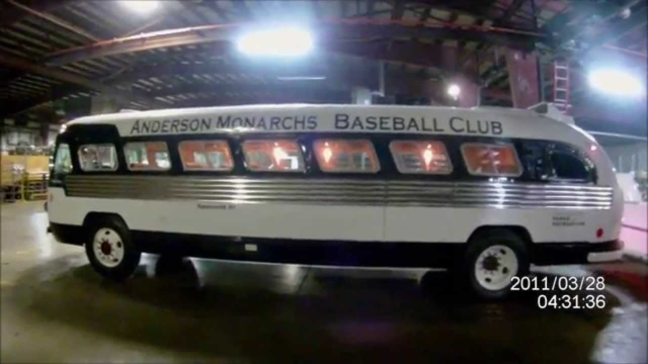 1947 FLXIBLE CLIPPER BUS BASEBALL BARNSTORMING VINTAGE BARN FIND ...