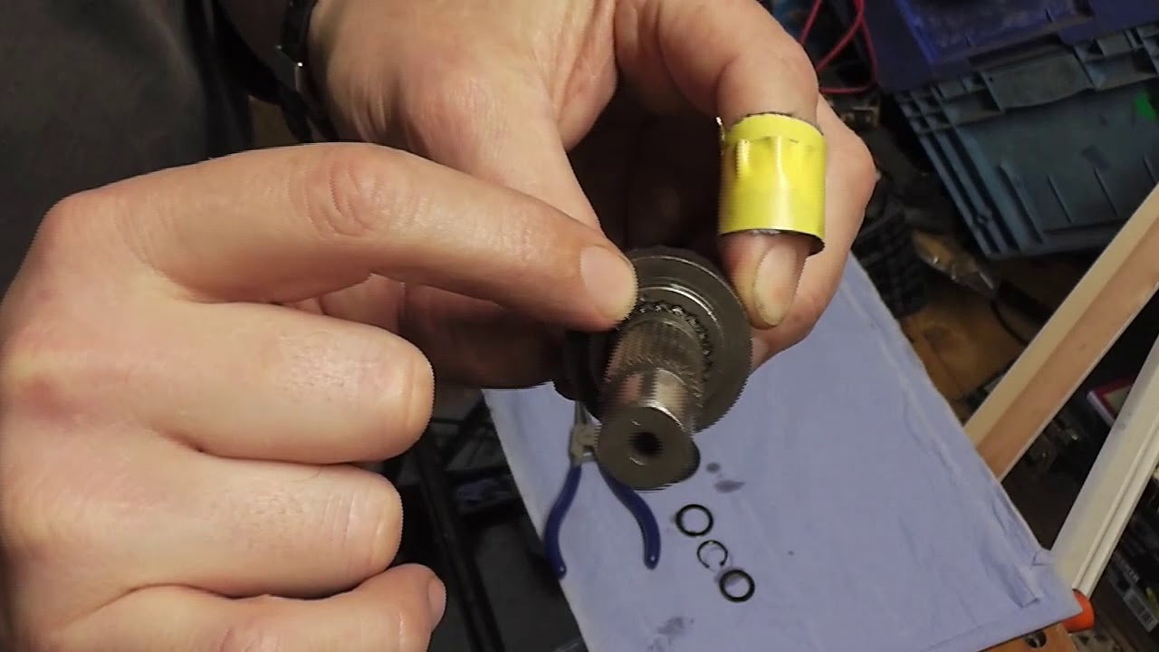 Pitbike kickstart shaft assembly. ZS155 kick-start - YouTube