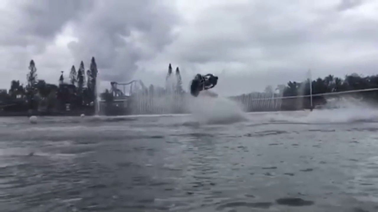 Pro JetSki Freestyle Michael Ratti Scarecrow - YouTube