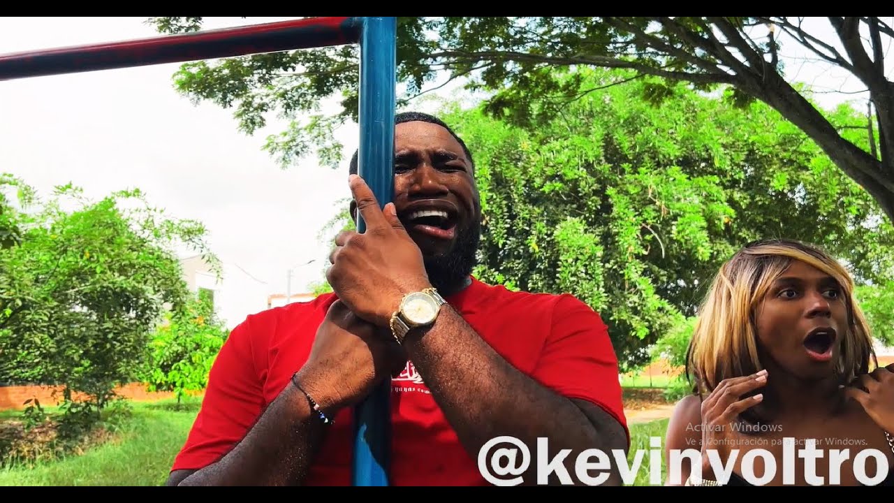 EL NOVIO BOBO - Kevin Voltro - YouTube