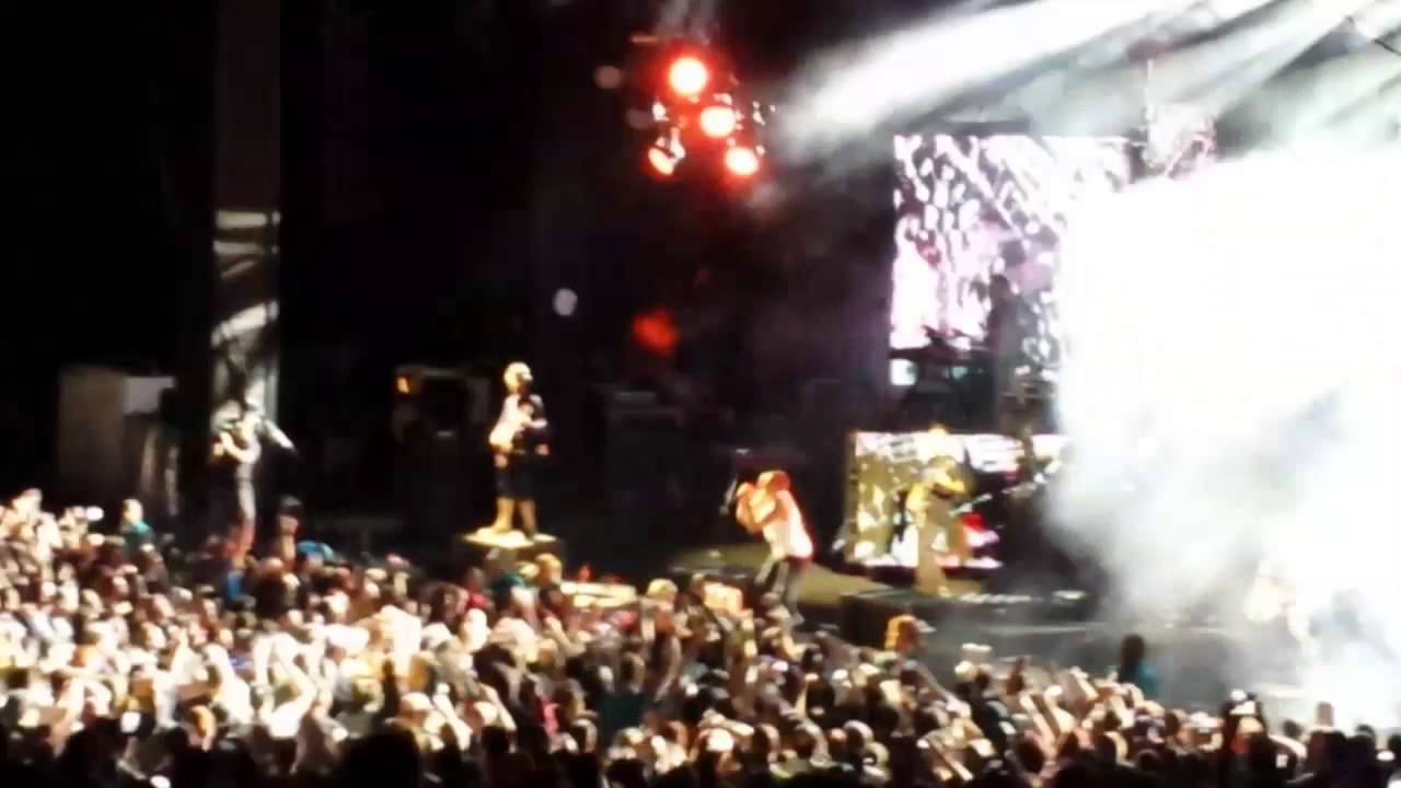 Linkin Park - One Step Closer [Carnivores Tour 09/08/14] - YouTube