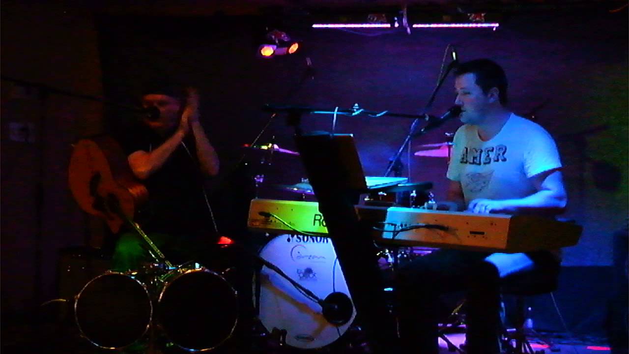 Robin Eye@Fish & Brew-Allison Hovey Benefit-Dec 08-2013-3D - YouTube