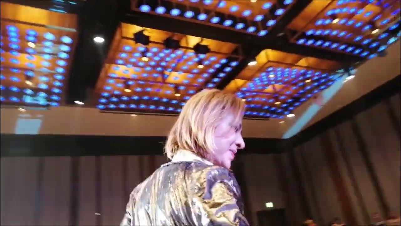 2023.8.12 YOSHIKIさんディナーショー ハイタッチ～I'll be your love - YouTube