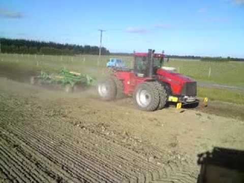 steiger stx 480 discing - YouTube