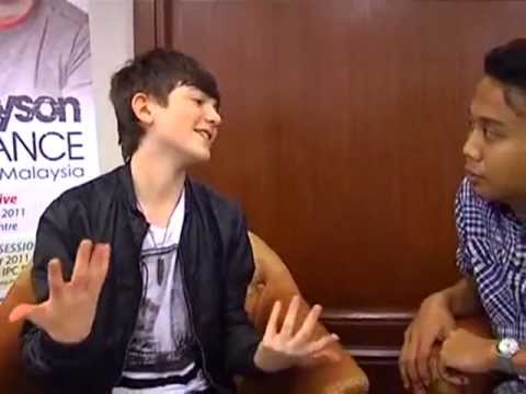 Greyson Chance - Interview (8TV Malaysia, Nov. 2011) - YouTube
