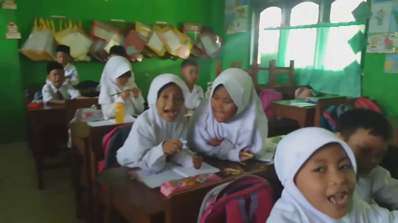 MENGUKUR BENDA MENGGUNAKAN BATANG KOREK API - KELAS 1D | MI ArRahmah ...