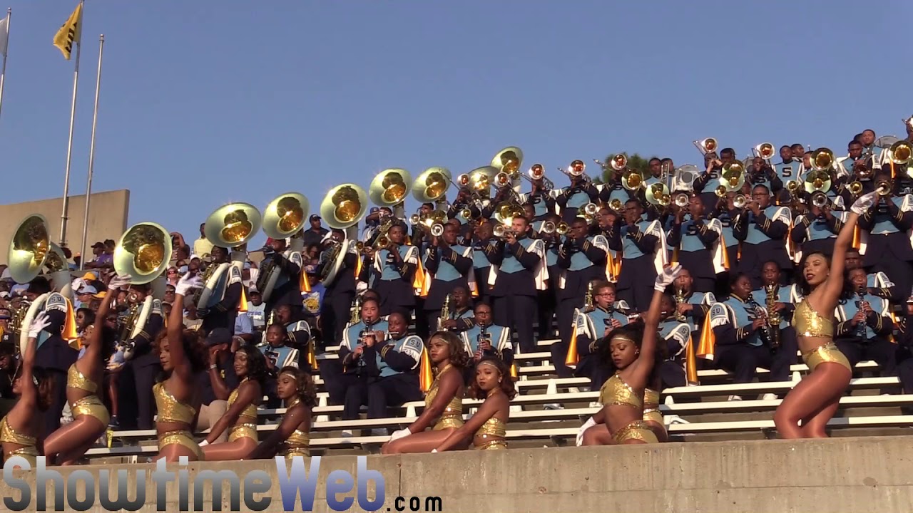 SU Game Highlights - Human Jukebox Marching Band and Dancing Dolls 2017 ...