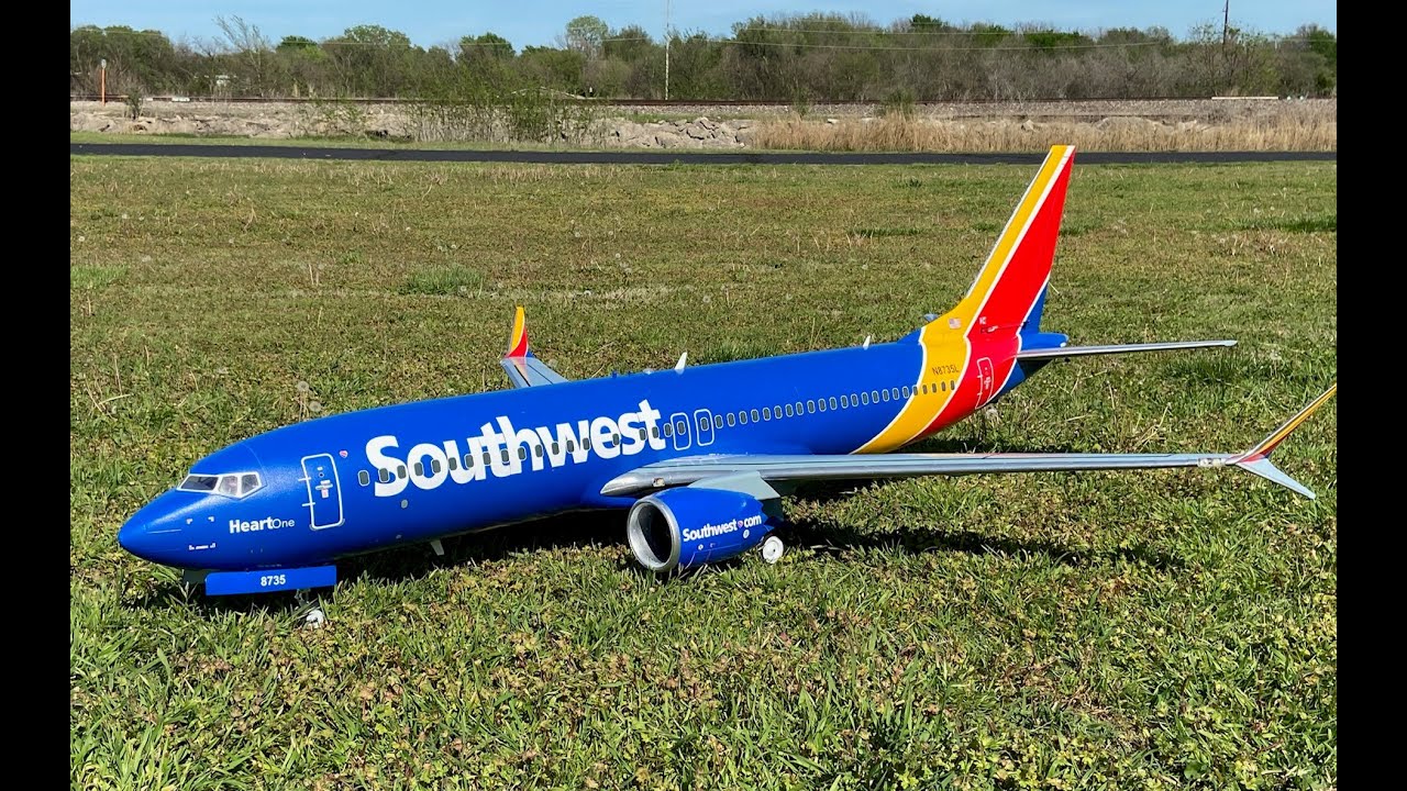 First Flights of Freewing AL37 - YouTube